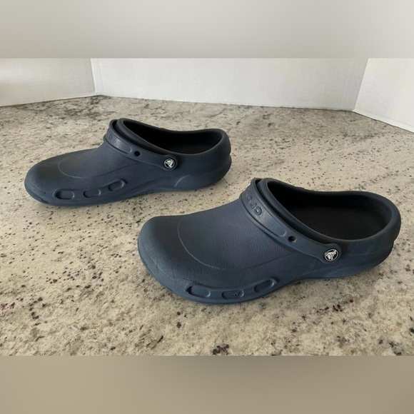 CROCS | Shoes | Crocs Bistro Blue Slip Resistant Grip Doctor Nurse Work ...